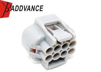 Chine 8 prises électriques des véhicules à moteur femelles PBT 2,3 millimètre 7283-7080-40 de manière à vendre
