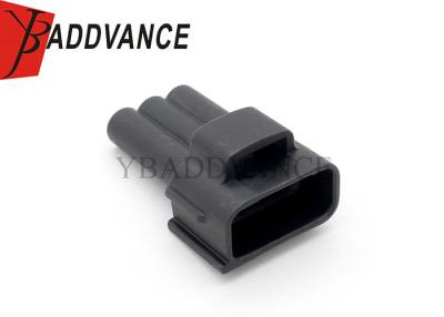 Chine Moteurs PBT 3 Pin Automotive Electrical Connectors Housing 3 joints à vendre