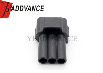 Chine Moteurs PBT 3 Pin Automotive Electrical Connectors Housing 3 joints à vendre