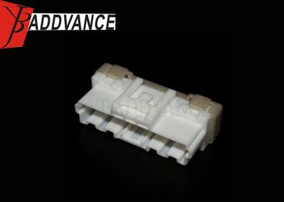 Chine 20 Pin Female PBT ont ouvert la nouvelle conception des véhicules à moteur blanche de prises électriques à vendre