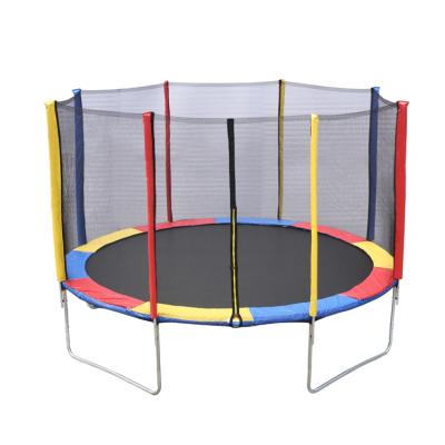 Cina Eco-friendly wholesale cheap trampoline china trampoline with safety fencing in vendita