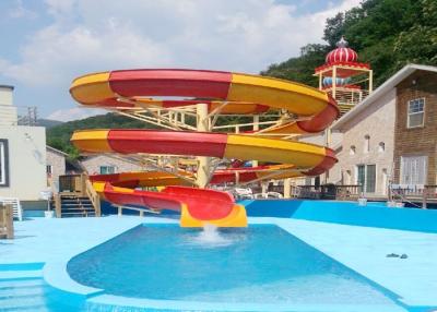 中国 大きい螺線形のガラス繊維水スライドはプールのための樋水スライドを開けます 販売のため