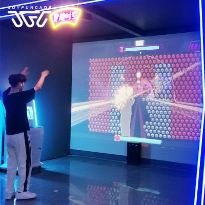 China Máquina recreativa de deportes VR para 2 jugadores con proyector y sensor de movimiento en venta