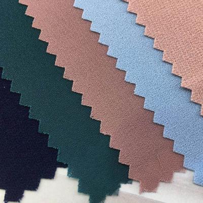 Cina Materia tessile normale a 60 pollici del poliestere del tessuto di crêpe di allungamento 130gsm in vendita