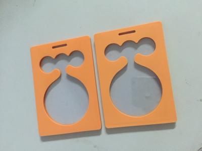 China Bolsa suave anaranjada de alta calidad de la tarjeta de presentación del PVC con el parte movible claro del PVC para la etiqueta de la tarjeta de la exposición en venta