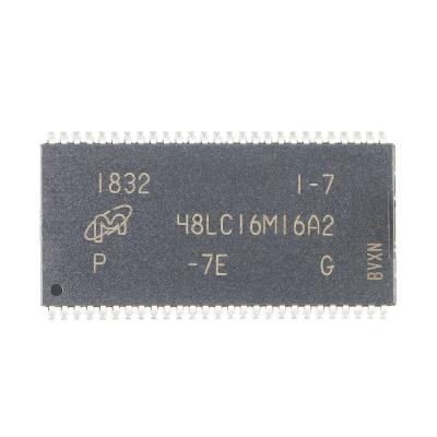 Cina Memory Integrated Circuits MT48LC16M16A2P-7E:G in vendita