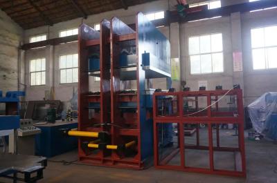 China Cuadro de bajo coste Prensa de vulcanización hidráulica Bajo consumo de energía en venta