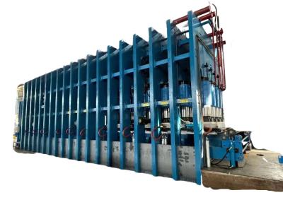 Cina Macchina di vulcanizzazione di piastre piatte di gomma completamente automatica controllata da PLC per la linea di produzione di nastro trasportatore di gomma a corda di acciaio in vendita