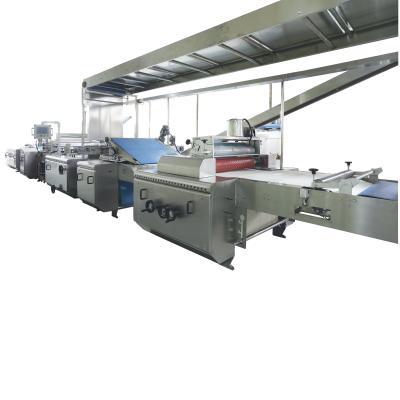 China Máquina da produção da máquina/biscoito da fabricação de biscoitos da padaria 800kg/H da largura 1200mm à venda