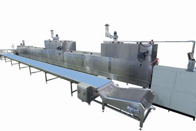 China Máquina da produção da máquina/biscoito da fabricação de biscoitos da padaria 800kg/H da largura 1200mm à venda