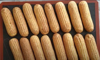 China ECLAIRS stoßen luft, Maschinen-Tray Type Mini Puff Extruder-Maschine PLC herstellend zu verkaufen