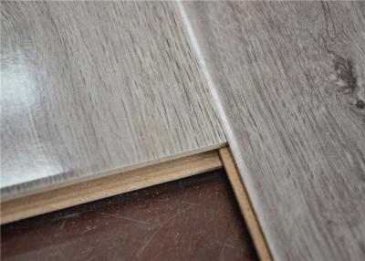 Cina Il Grey impermeabile ha impresso la pavimentazione laminata 12mm per residenziale/annuncio pubblicitario in vendita