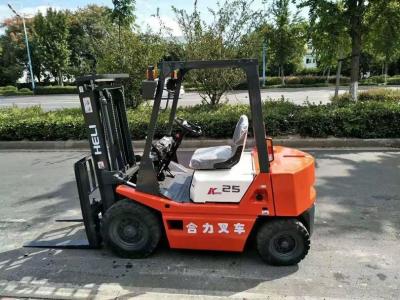 Chine Hélicoptère CPC K35 chariot élévateur 3,5 tonnes 3M hauteur de levage Bon état pour restaurant à vendre