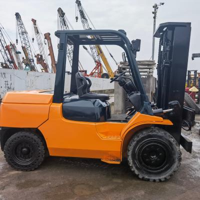 Κίνα Χρησιμοποιούμενο φορτηγό Toyota 7F50 3 τόνων 5 τόνων 7 τόνων Ιαπωνική ζώνη με πλάτος τυποποιημένου πιρούνιου προς πώληση