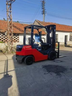 Κίνα Βάρος KG 3000 kg Χρησιμοποιούμενο φορτηγό Toyota 3ton FD30 8f30 Ιαπωνία Πρωτότυπο για εξόρυξη ενέργειας προς πώληση