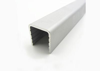 Chine U dactylographient à revêtement de poudre les profils en aluminium de la Manche pour les murs de verre de construction de rideau à vendre