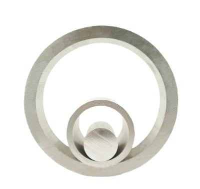 Chine Low Price Customized 2024 3003 6082 7005 7075 Extrusion Aluminum Seamless Aluminum Tube / Pipe for Industry à vendre