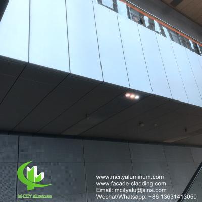 Cina Metal il rivestimento solido di alluminio di alluminio della facciata del pannello della parete divisoria per la copertura della facciata in vendita