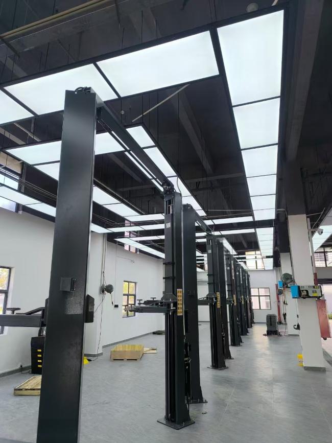 T245MZ 2-Post Vehicle Lifting System in operation