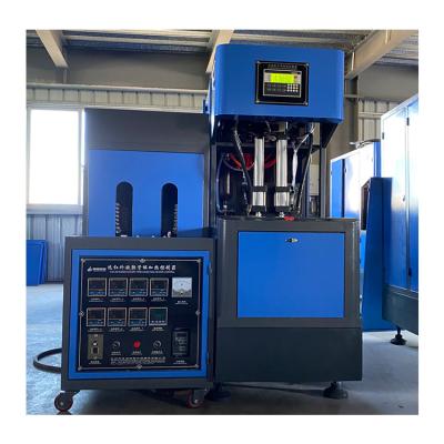 中国 LG2B-3L 2リットルのプラスチックボトル吹塑機 22.4kW FESTO回転シリンダー 販売のため