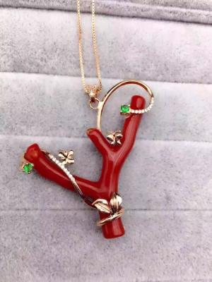 Cina Foglie rosse di Crytal dei pendenti dell'argento sterlina dell'albero di Corallite di fantasia in vendita