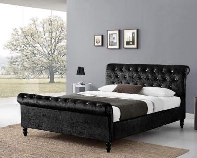 China Knoop die het Beklede Hoofdeinde van de Koningssize chesterfield styled van het Bedkader doornaait Te koop
