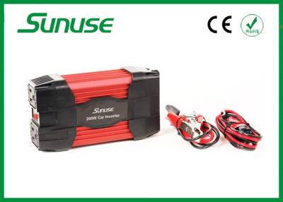 Cina 200w tenuto in mano 12vdc a 220vac/24vdc all'invertitore di potere del veicolo 240vac con il caricatore di USB in vendita