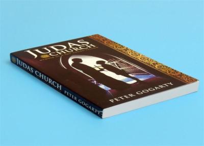 Cina Stampa a colori Softcover del libro CMYK con la copertura perfetta della rilegatura della colla e della laminazione di Matt in vendita
