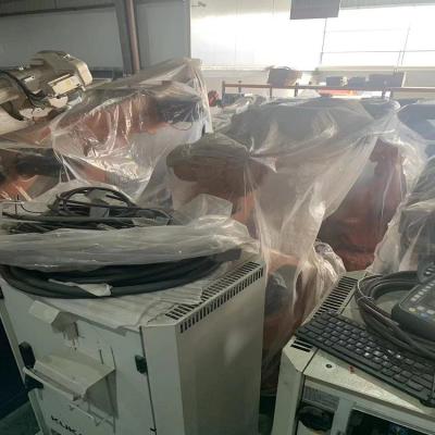 中国 KR210 Used KUKA Robot R2700 With Cabinet Teach Pendant 9.9 販売のため
