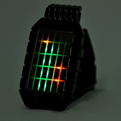 Cina AFFLUSSO - il giapponese ha ispirato la cinghia arancio rossa del metallo del braccialetto di orologio di verde LED in vendita