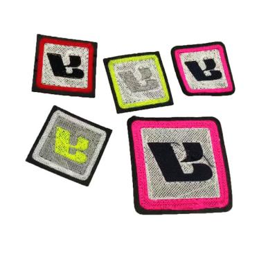 Cina Le toppe ricamate abitudine di applique ammassano per l'ornamento dell'abbigliamento dei bambini in vendita