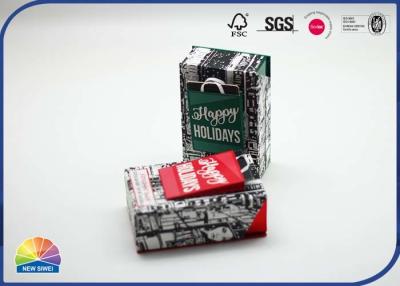 Chine Clay Coated Printing Gift Box adapté aux besoins du client recyclable avec le couvercle articulé à vendre