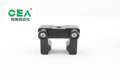 中国 High Dynamic Load Rating Round Ball Linear Guide Bearing 販売のため