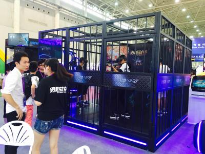 Cina Zombie con diversi giocatori del parco a tema del gioco VR di battaglia che spara 4 alla persona Alliance in vendita