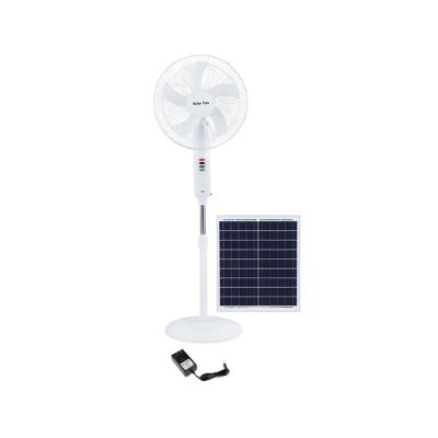中国 F198太陽屋外ファン20WのPolysiliconのパネル9V 18650のリチウム電池18000mAh 販売のため