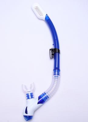 Cina Presa d'aria asciutta per Freediving, insieme immergentesi blu del silicone pieghevole con il certificato del CE in vendita