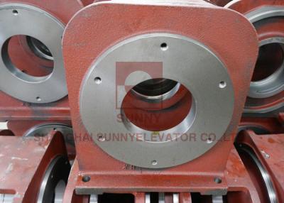 China Passenger Elevator Gearless Motor / Elevator Traction Machine for sale