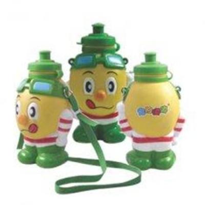 Cina Colorato riutilizzabili in polipropilene promozionale Cartoon acqua bottiglie di plastica da 500 ML in vendita