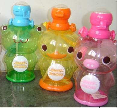 Cina 250 ML Leak Proof Thermos Non BPA bambini colorati in plastica Sport promozionale bottiglie d'acqua in vendita