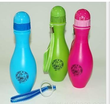 Cina In polietilene leggero durevole Portable promozionali / polipropilene bottiglie d'acqua in vendita