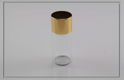 中国 陽極酸化されたアルミニウム帽子、3.5ml 明らかに管状のガラス ガラスびんが付いているパーソナル ケア プロダクト精油のガラス ビン 販売のため
