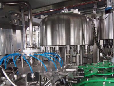 Cina linea di produzione imbottigliante della vodka (bottiglia di vetro) in vendita