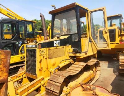 Chine Cat Bulldozer utilisée D3c avec prix d'occasion du tracteur à chenilles de voie de pyramide le bon D3c D4c à vendre