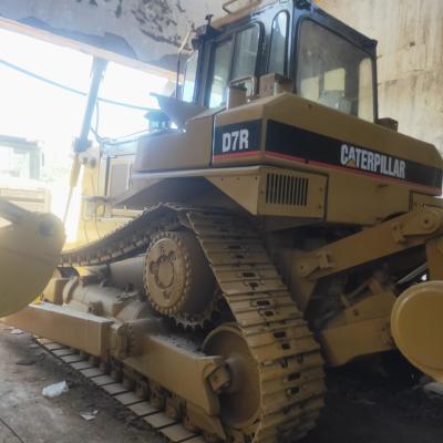Chine Cat Bulldozer utilisée D7r fabriquée au Japon de haute qualité, bouteur d'occasion Caterpillar D7r D7h D6h D6r D8r de voie sur la promotion à vendre