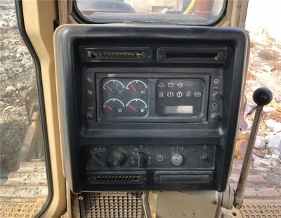 Chine Bouteur utilisé de Caterpillar D6r en condition de travail parfaite avec le prix raisonnable. Chat d'occasion D3c, D4c, D5g, bouteur de D6d en vente plus une garantie d'an. à vendre