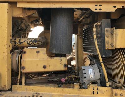 Chine Bouteur utilisé de Caterpillar D6g en excellente condition de travail avec le prix raisonnable. Chat d'occasion D3c, D4c, D5g, bouteur de D6d en vente plus une garantie d'an. à vendre