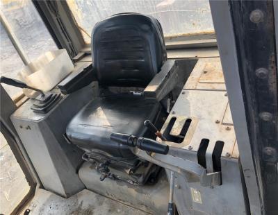 Chine Bouteur utilisé de Caterpillar D6g en bonne condition de travail avec le prix étonnant. Chat d'occasion D3c, D4c, D5g, bouteur de D6d en vente plus une garantie d'an. à vendre