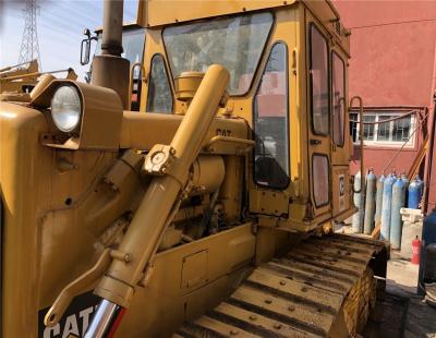 Chine Bouteur utilisé de Caterpillar D6d en condition de travail terrible avec le prix raisonnable. Chat d'occasion D3c, D3g, D4c, bouteur de D5K en vente plus une garantie d'an. à vendre
