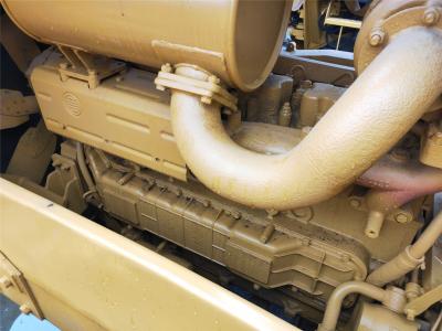 Chine Bouteur utilisé de Caterpillar D6d en condition de travail terrible avec le prix raisonnable. Chat d'occasion D3c, D3g, bouteur de D4c en vente plus une garantie d'an. à vendre