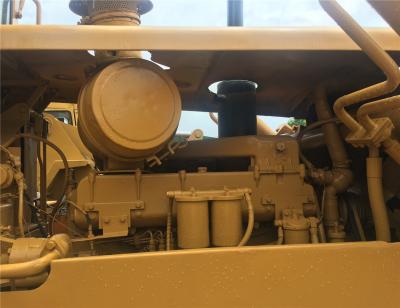 Chine Bouteur utilisé de Caterpillar D6d en condition de travail parfaite avec le prix raisonnable. Chat d'occasion D3c, D3g, D4c, bouteur de D5K en vente plus une garantie d'an. à vendre